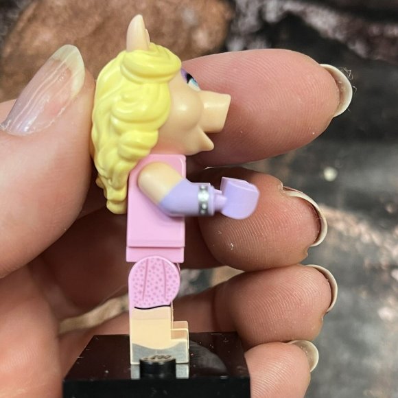 Lego | Toys | Miss Piggy Lego Muppets Minifigures 733 Limited Edition ...